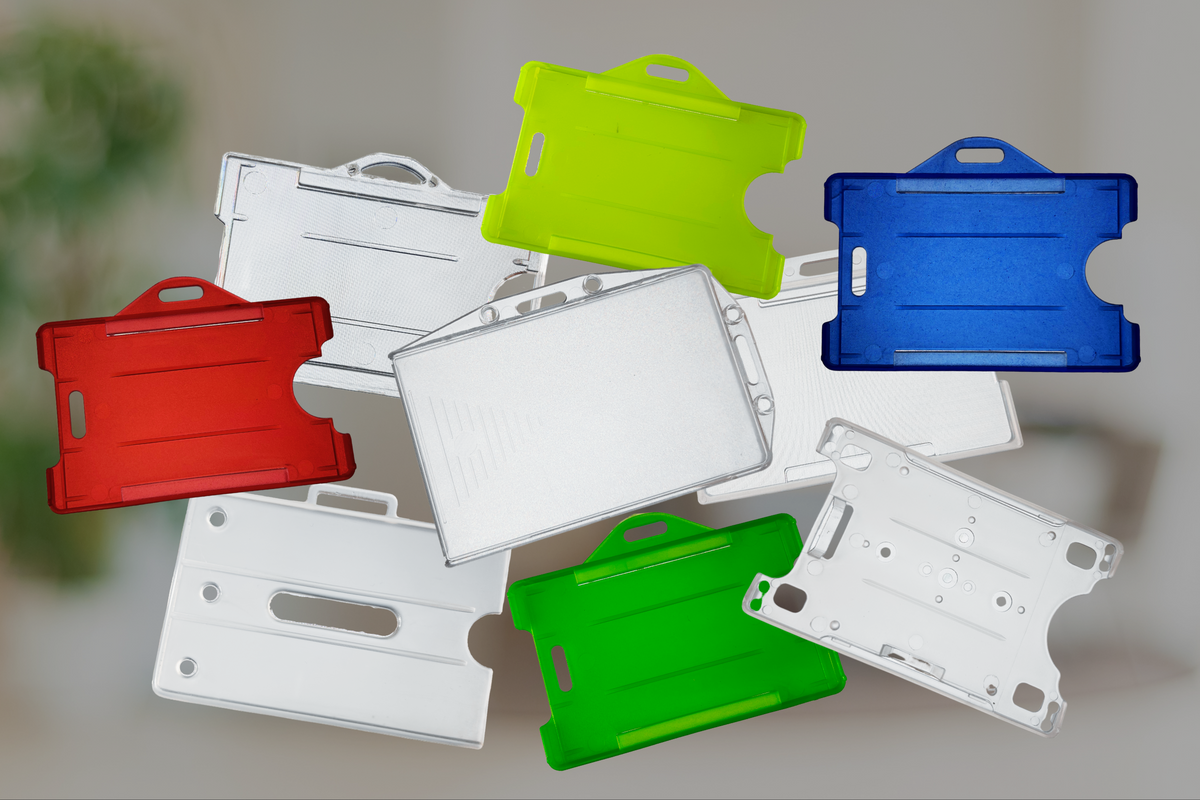 The Benefits of Using a Durable Plastic Card Holder – Card Monster Sa